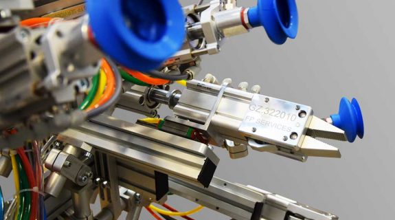 Greiferbau / Roboterhände | Manz Industrievertretung